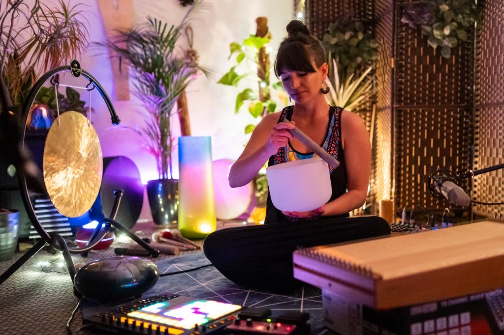 Michelle Cade - Sound Journey & Meditation – Mamma Wellbeing